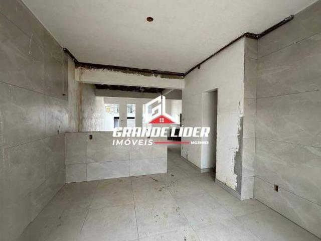 Casa Geminada à venda, 3 quartos, 1 suíte, 4 vagas, Alvorada Contagem/MG