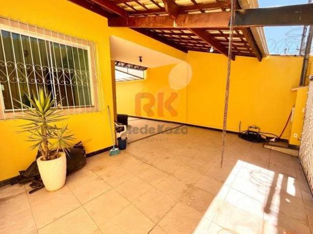 Casa geminada à venda, 3 quartos, 1 suíte, 4 vagas, Santa Branca Belo Horizonte/MG