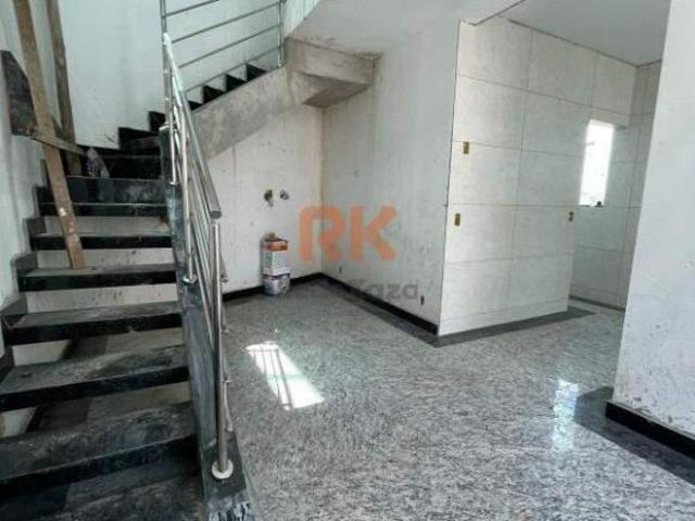 Casa geminada à venda, 3 quartos, 2 vagas, Cabral Contagem/MG
