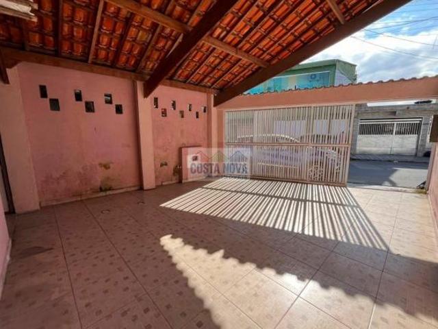 Casa geminada á venda 2 QUARTOS no Bairro Esmeralda, Praia Grande/SP