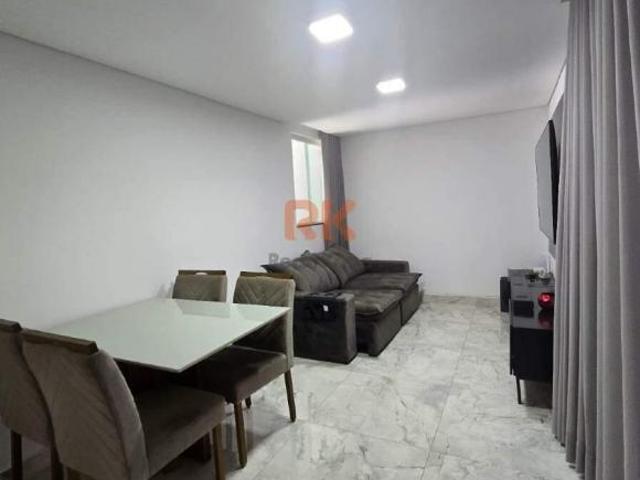 Casa geminada à venda, 2 quartos, 1 suíte, 2 vagas, Vale Das Orquideas Contagem/MG
