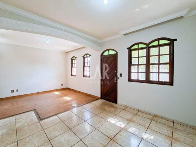 Casa Geminada à venda, 4 quartos, 1 suíte, 4 vagas, Serrano Belo Horizonte/MG