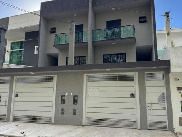 Casa Geminada à Venda em Caieiras, 3 Suítes, 177m² – R$780mil