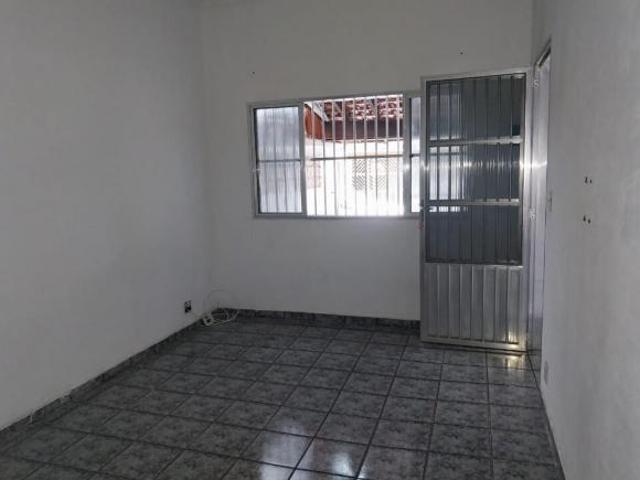 Casa Geminada à Venda em Balneário Maracanã 1 Quarto, 2 Vagas