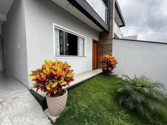Casa geminada à venda em Barbacena, Grogotó, com 3 quartos, 132m²