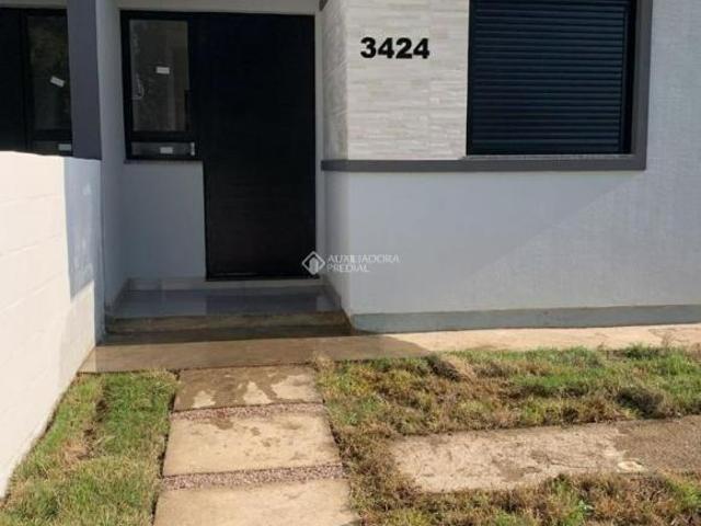 Casa Geminada à Venda em Gravataí