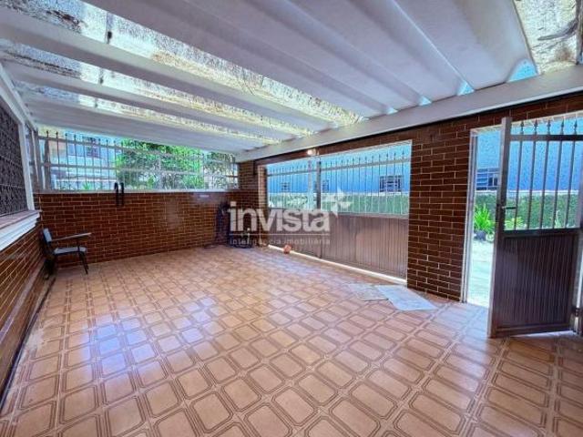Casa Geminada à venda em Santos Macuco – 2 quartos, 2 vagas, 120 m²