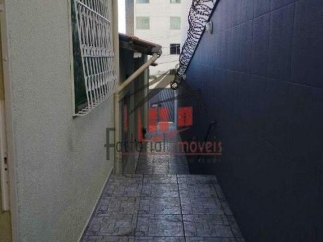 Casa geminada à venda no Cabral – Contagem/MG
