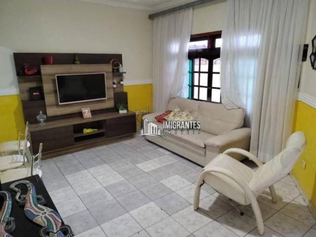 Casa Geminada à venda no Caiçara, em Praia Grande SP