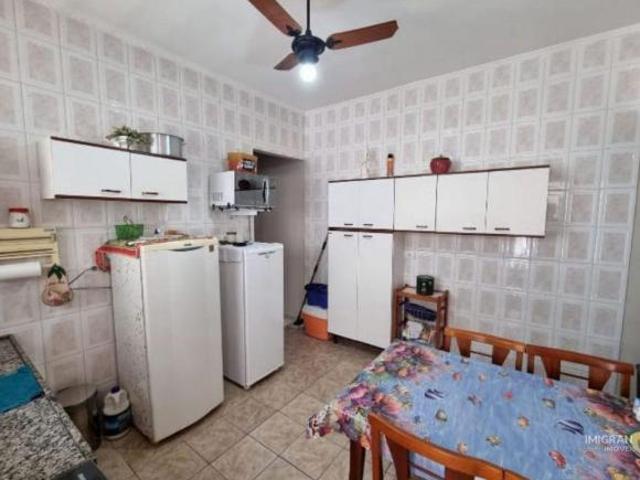 Casa geminada à venda no Caiçara, em Praia Grande SP