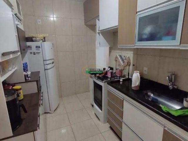 Casa geminada à venda no bairro Palmeiras, Ibirité!