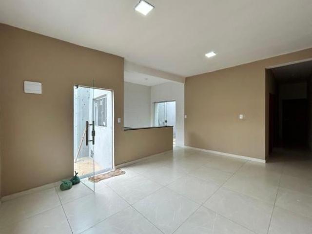 Casa Geminada à venda no bairro São Lucas