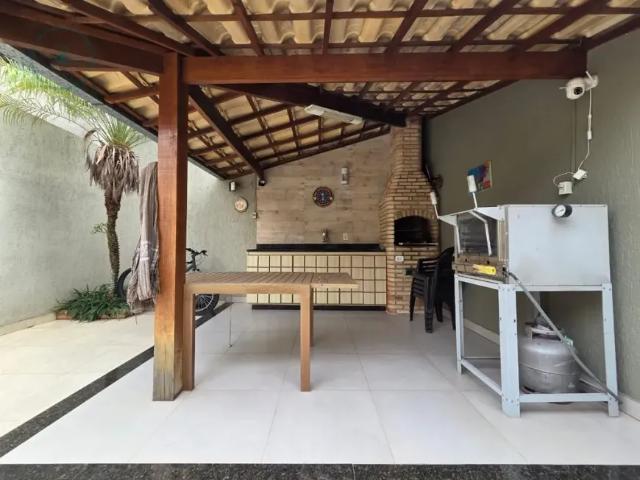 Casa geminada à venda no bairro Santa Amélia, Pampulha, Belo Horizonte