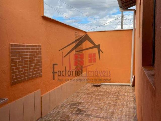 Casa de 2 quartos à venda no bairro Veneza – Ribeirão das Neves/MG