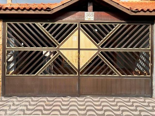 Casa geminada à venda no Jardim Real em Praia Grande, 2 quartos. Totalmente nova