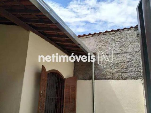 Casa geminada à venda no Ouro Preto