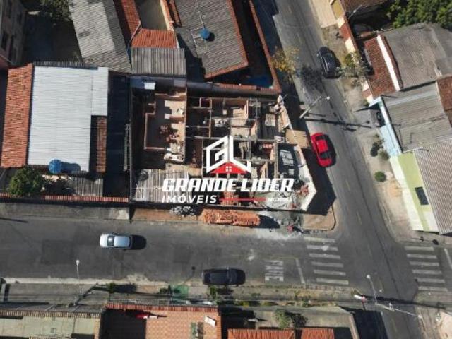 Casa Geminada à Venda no Letícia, BH – 3 Quartos, Financiamento Possível