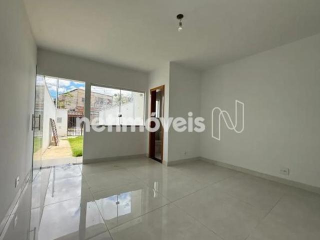 Casa Geminada à Venda Próxima à Brigadeiro Eduardo Gomes | 2 Suítes | Entrada Individual