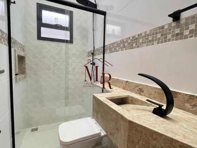 Casa geminada alto padrão em Praia Grande SP
