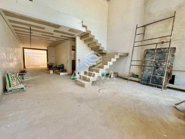 Casa Geminada alto padrão 4 Quartos sendo 1 Suíte 2 Vagas 158m² Planalto Próximo Av. Dom Pedro