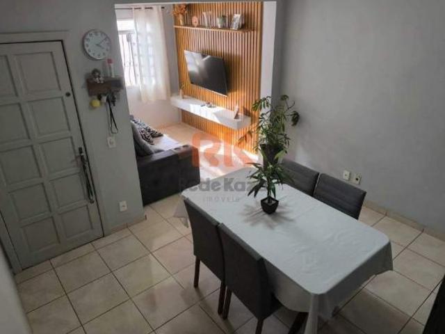 Casa Geminada aproximadamente 76m² à Venda – 3 Quartos, 2 banheiros e 1 Vaga – Dona Clara