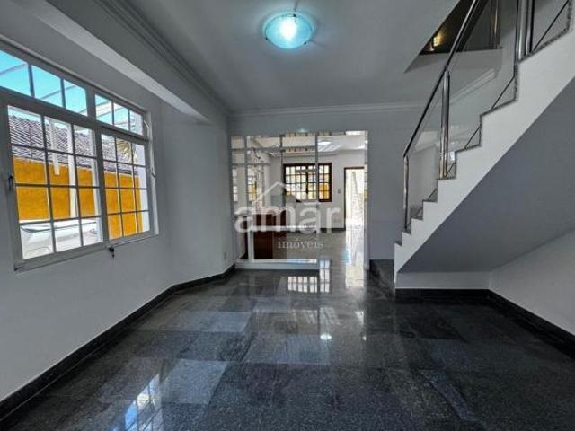 Casa Geminada bairro Castelo