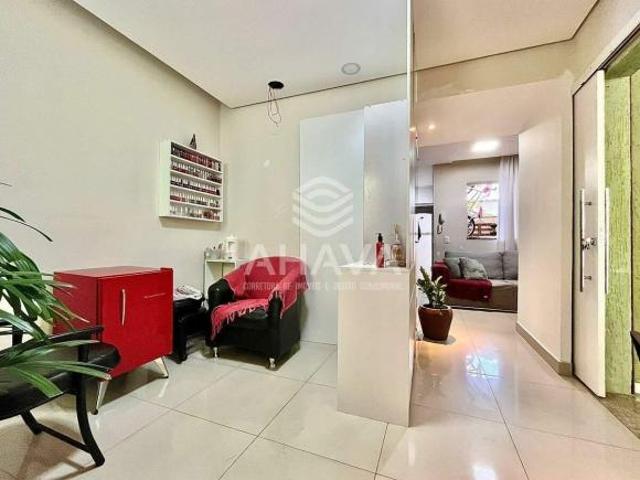 Casa Geminada Coletiva à Venda na região da Pampulha