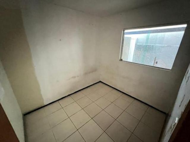 Casa Geminada Coletiva com 2 quartos à venda em Santa Luzia, no bairro São Benedito