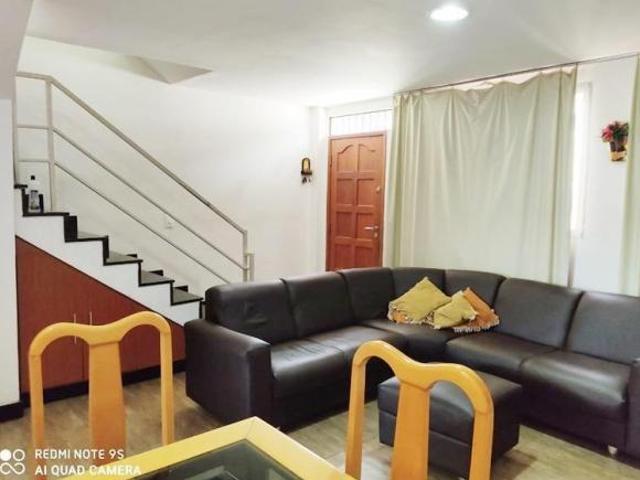 Casa Geminada Coletiva com 3 quartos à venda em Belo Horizonte, no bairro Santa Terezinha