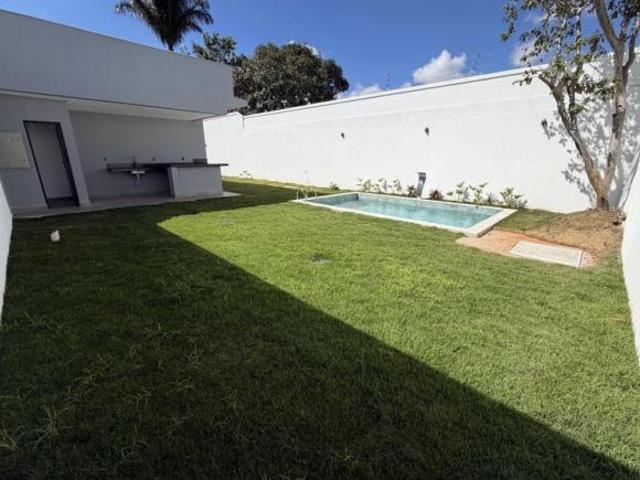 Casa Geminada com 4 quartos à venda em Belo Horizonte, no bairro Trevo
