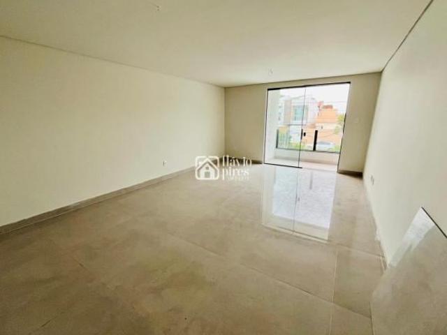 CASA GEMINADA COM 03 QUARTOS E SUITE NO BAIRRO ESPIRITO SANTO