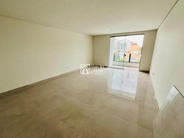 CASA GEMINADA COM 03 QUARTOS E SUITE NO BAIRRO ESPIRITO SANTO