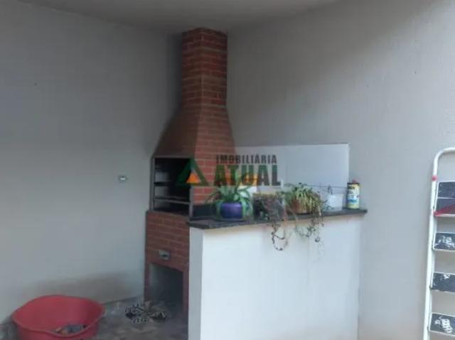 Casa geminada com 02 quartos na região norte de Londrina
