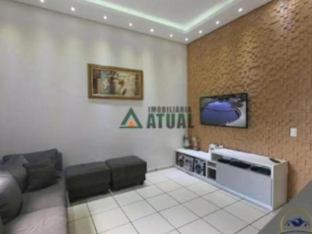 Casa geminada com 02 quartos na região norte de Londrina