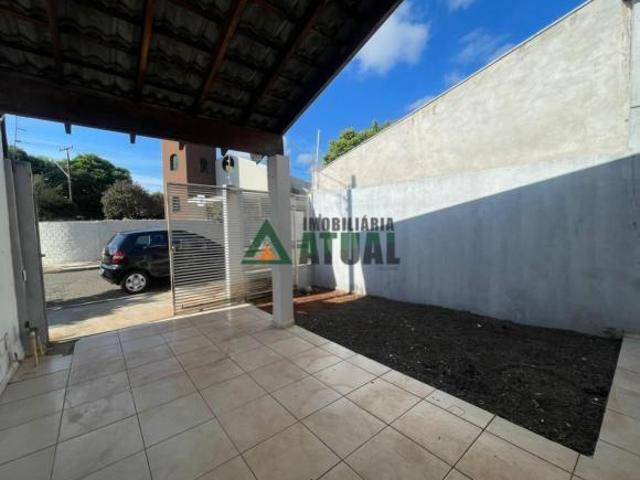 CASA GEMINADA COM 02 QUARTOS NA REGIÃO SUL DE LONDRINA