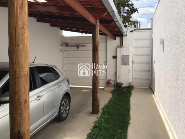 Casa Geminada com 02 quartos em Contagem Icaivera