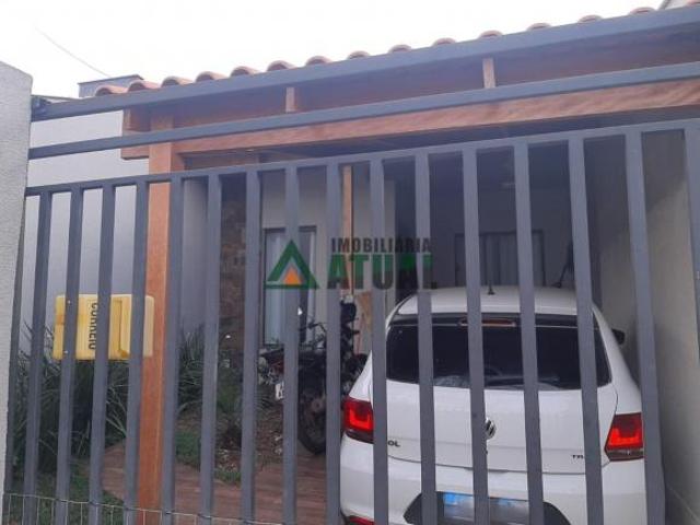 Casa geminada com 02 quartos sendo 01 suíte na região oeste de Londrina