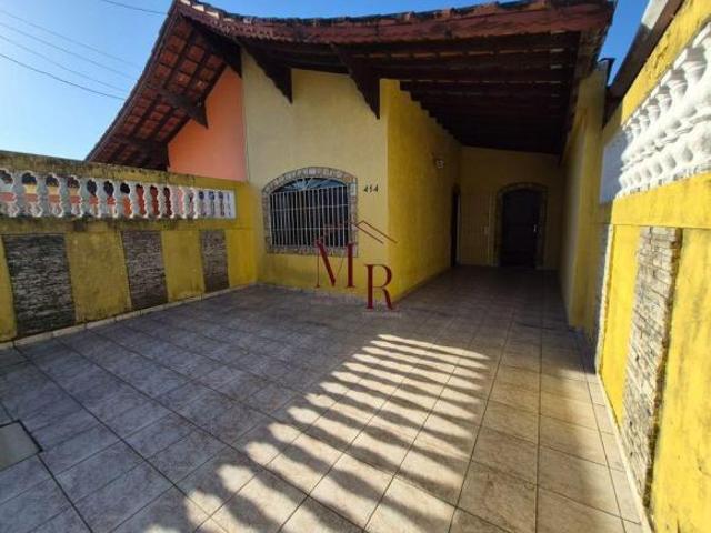CASA GEMINADA COM 2 DORMITÓRIOS E EDÍCULA PARA VENDA NO CAIÇARA