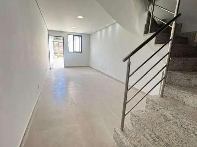 Casa Geminada com 2 quartos à venda em Belo Horizonte, no bairro Copacabana