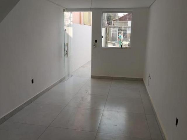 Casa Geminada com 2 quartos à venda em Belo Horizonte, no bairro Jardim Leblon