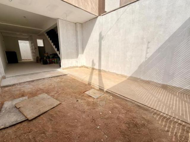Casa Geminada com 2 quartos à venda em Belo Horizonte, no bairro Santa Amélia