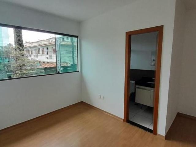 Casa Geminada com 2 quartos à venda em Belo Horizonte, no bairro Paquetá
