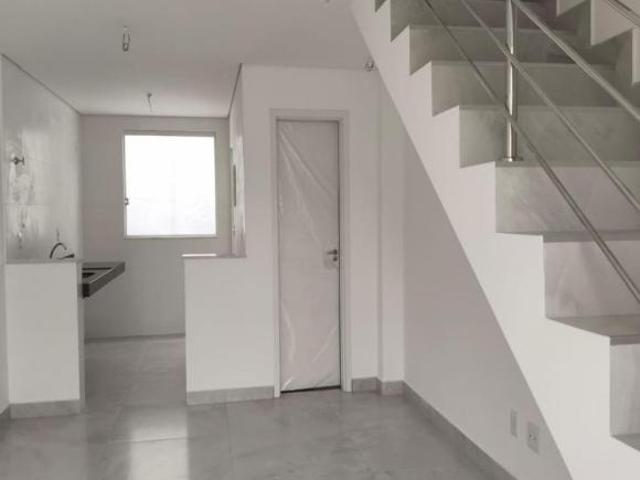 Casa Geminada com 2 quartos à venda em Belo Horizonte, no bairro Planalto