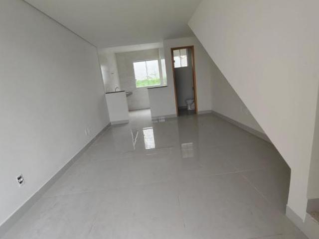 Casa Geminada com 2 quartos à venda em Belo Horizonte, no bairro Rio Branco