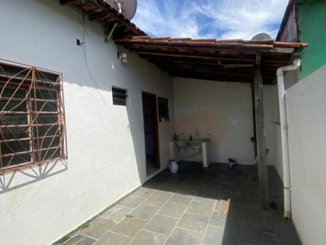 Casa Geminada com 2 quartos à venda em Contagem, no bairro Parque Xangri Lá