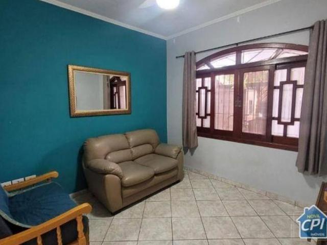 Casa Geminada com 2 Quartos no bairro Vila Tupi PG