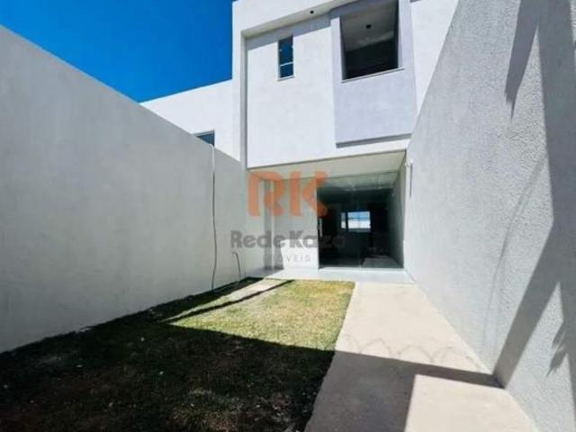 Casa geminada com 2 suítes, 2 vagas e quintal espaçoso – Bairro Rio Branco – BH