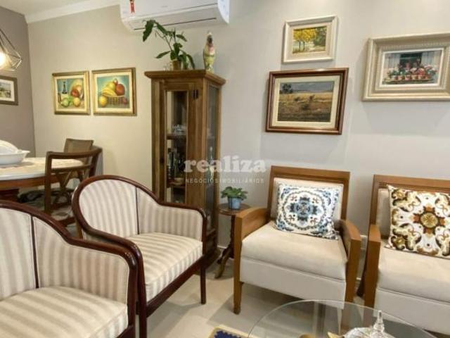 CASA GEMINADA COM 3 DORMITÓRIOS EM CANELA