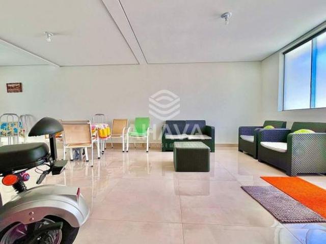 Casa Geminada com 3 Quartos à Venda, 149m², Santa Rosa, próximo à Rua Boaventura