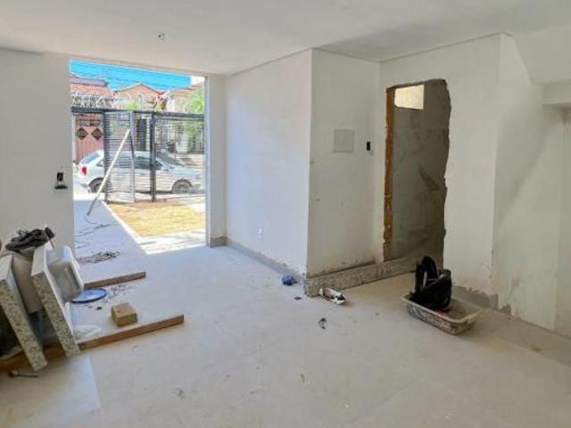 Casa Geminada com 3 quartos à venda em Belo Horizonte, no bairro Letícia